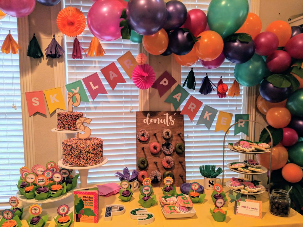 Party Planning Tips with The Cake Exchange - Mochas and Mimosas